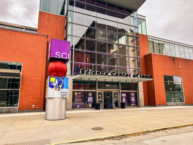 Top Family-Friendly Museums in Des Moines You Can't Miss - Loving This ...