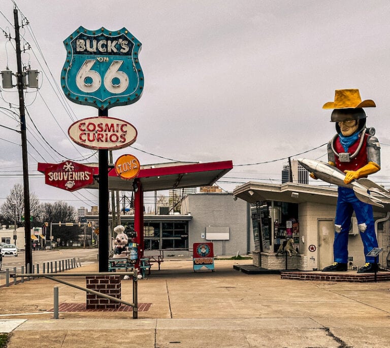 Explore Tulsa: 9 Must-See Free Attractions - Loving This Adventure