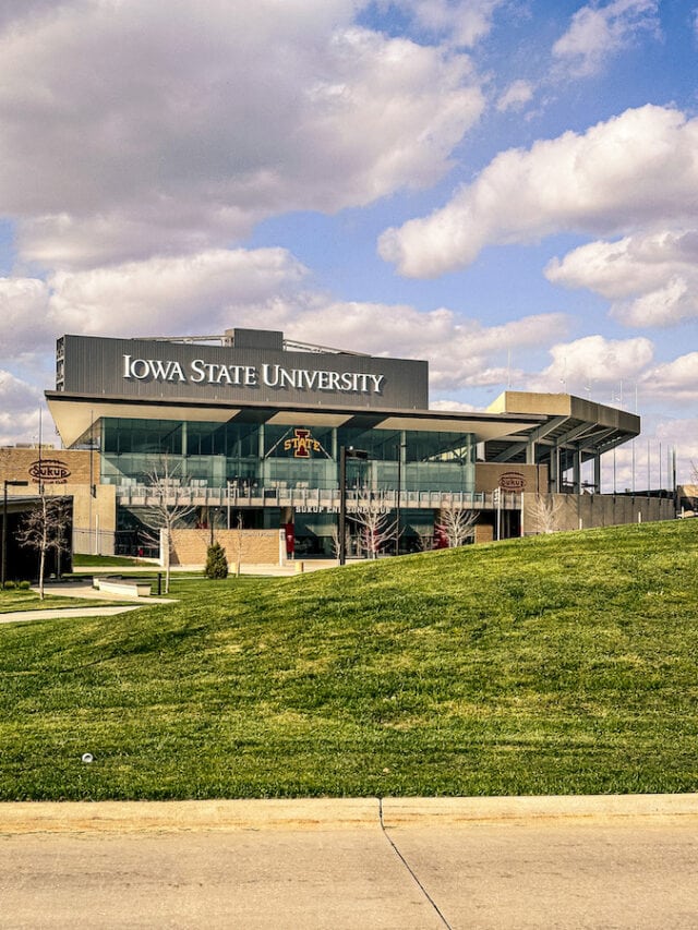 5 Perfect Day Trips from Des Moines for Families - Loving This Adventure